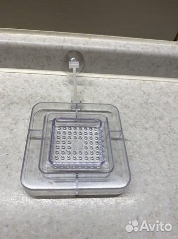 Кормушка для рыб