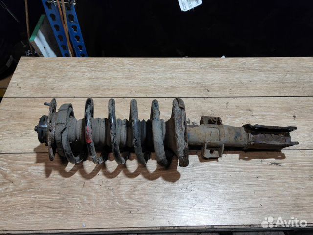 Стойка подвески передняя Volvo Xc90 D5244T4 2006 купить в Москве VOLVO ...