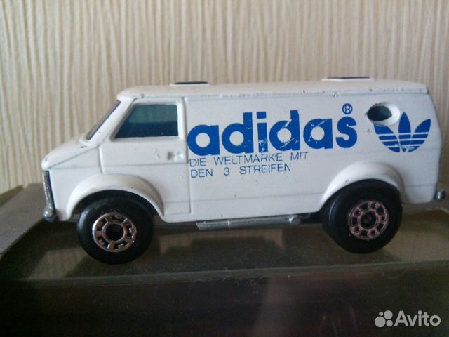 68-C Chevy Van adidas - 55787 Matchbox Superfast купить в Москве ...